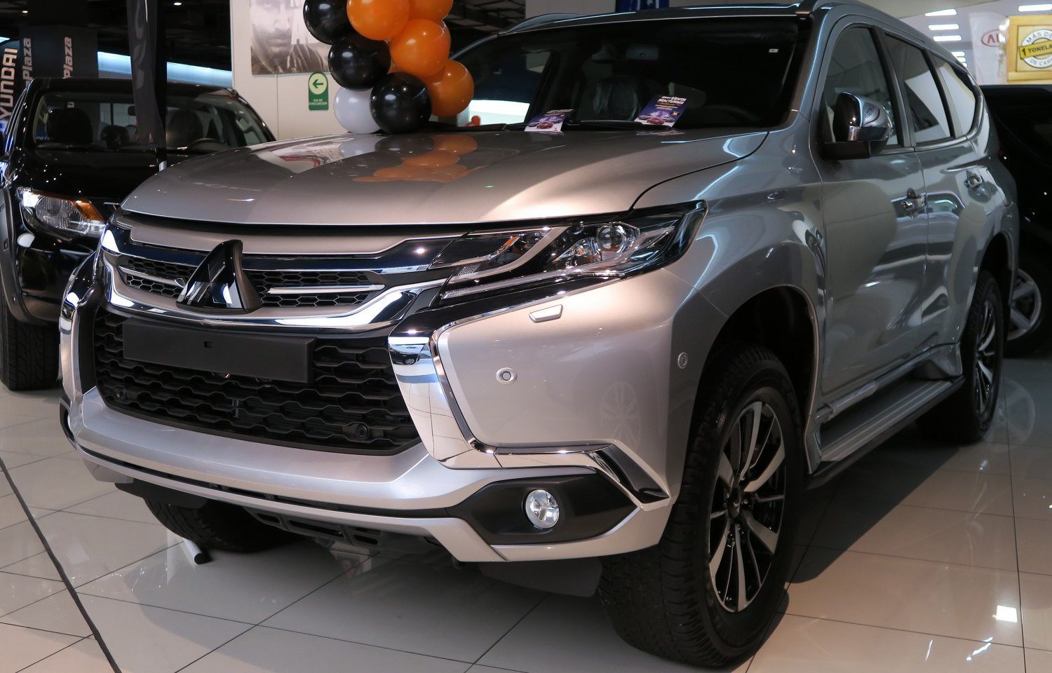 Mitsubishi Montero Sport technical specifications and fuel economy